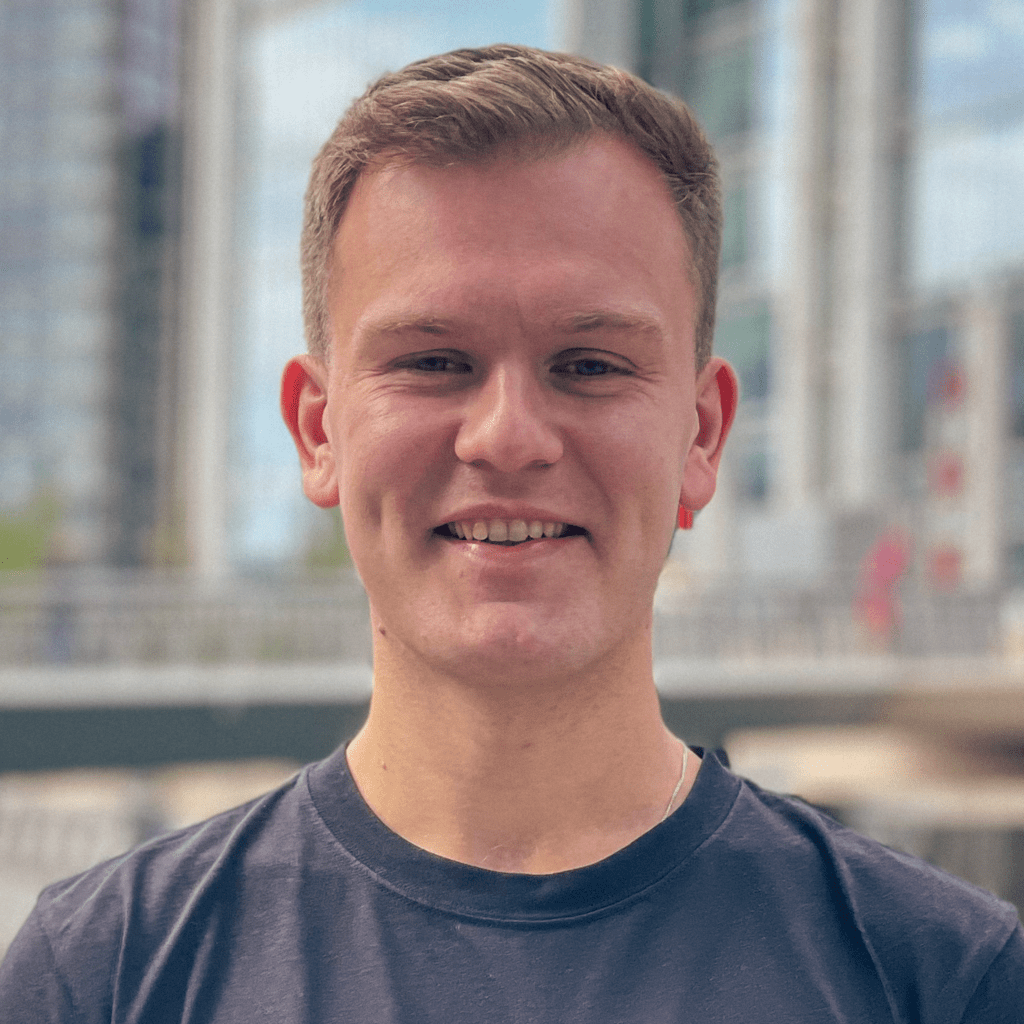 Oliver Bond | WePlay